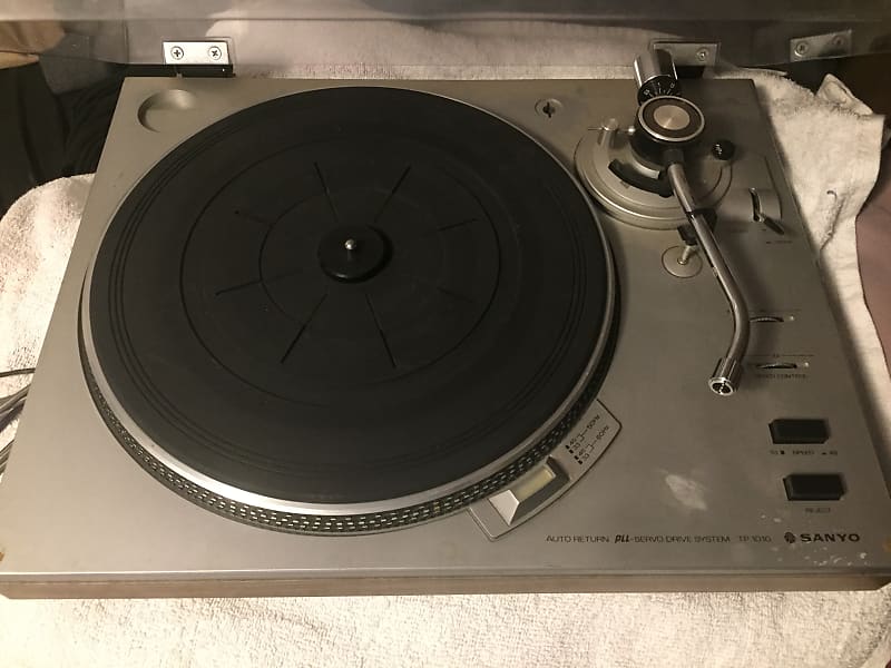 Sanyo TP1010 Servo Turntable | Reverb Canada