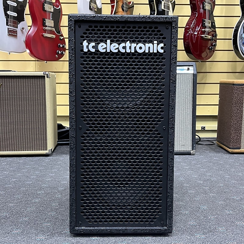 TC Electronics BC208 Vertical 400W 2 x 8 Portable Bass | Reverb