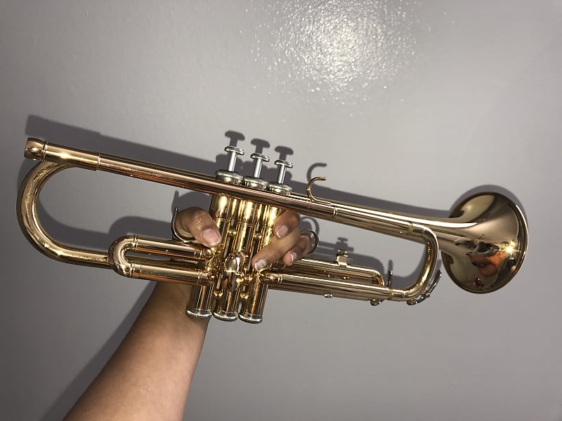Yamaha YTR-2330 Standard Bb Trumpet | Reverb