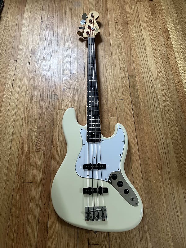 Squier Jazz Bass 1984 - Olympic White | Reverb