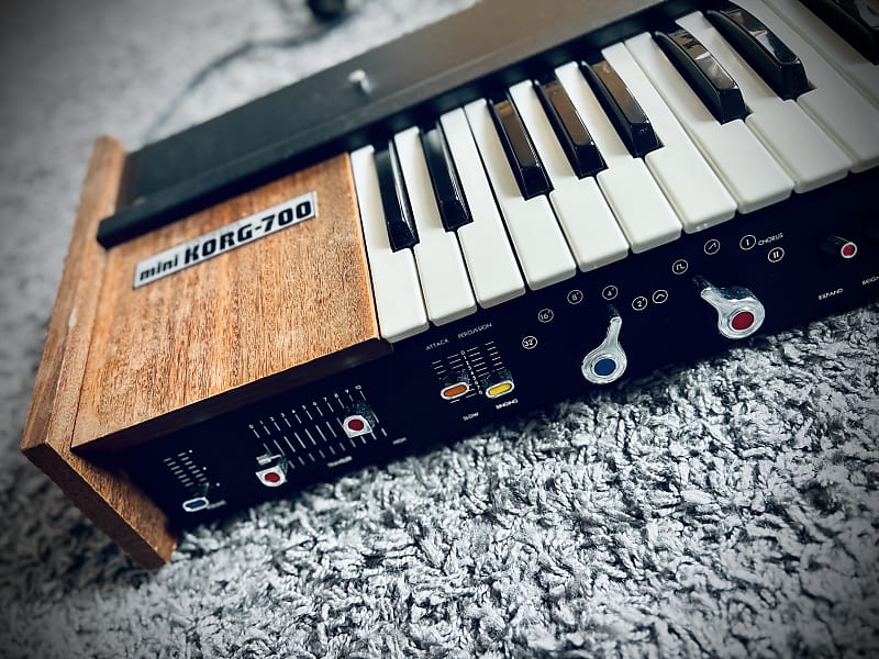 Korg miniKorg 700 Vintage Analog Synth -> MIDI (!) | Reverb