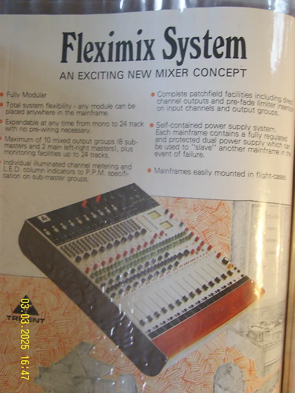 TRIDENT FLEXIMIX + Flight Case | Reverb