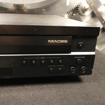 Yamaha CDC-506 Natural Sound Compact Disc Player | Reverb