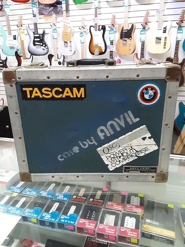 Anvil Briefcase Classic Rock N Roll Look and Style - Pre | Reverb