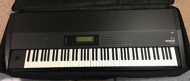 Korg T1 Synthesizer - includes case and ultra- rare extra | Reverb