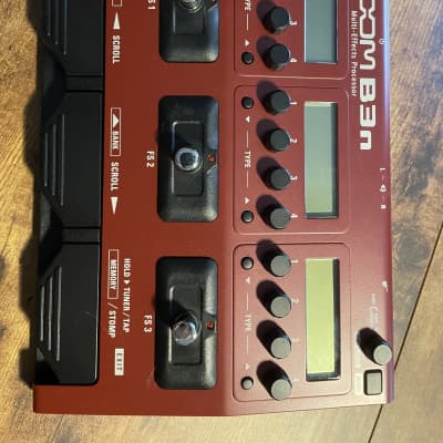 Used Zoom 3030 Multi Effects Processor | Reverb