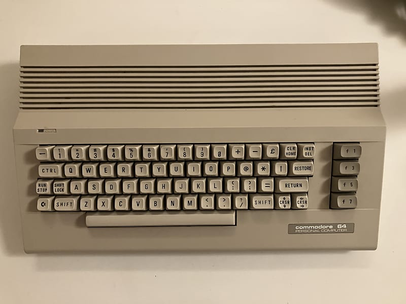 Commodore Commodore 64 1980s - Beige | Reverb