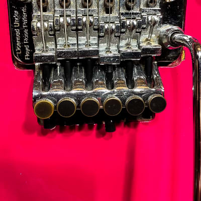 Squier Stratocaster HSS w/ Floating Bridge- Pink | Reverb