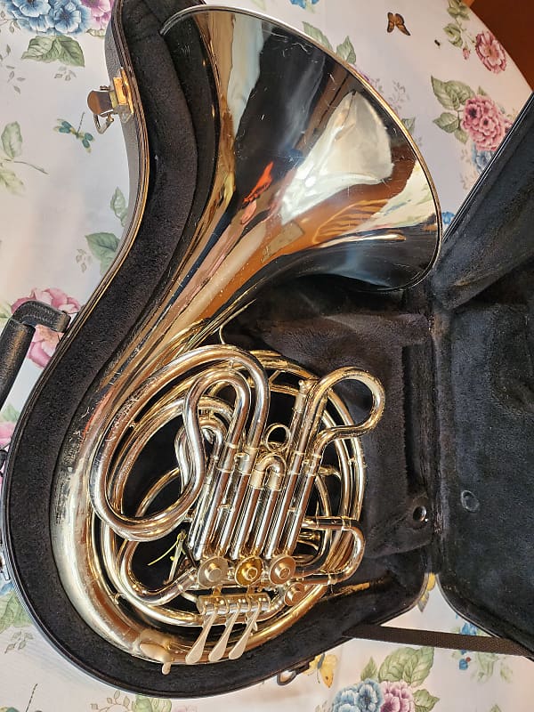 GC CONN 8D FRENCH HORN *SERVICED*READY TO PLAY* | Reverb