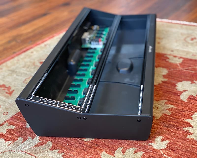 Behringer Eurorack Go Powered Module Case | Reverb