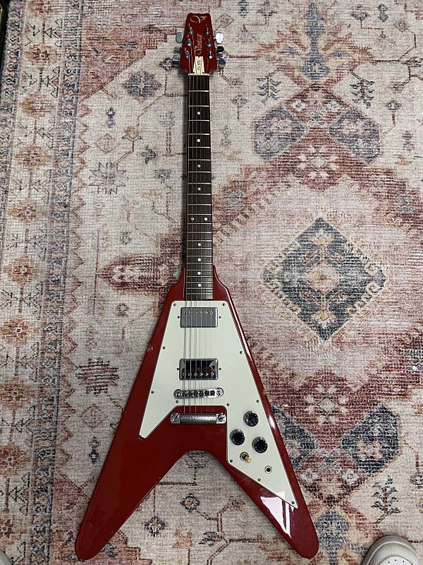 Vantage FV575 Flying V 1982 - Red | Reverb