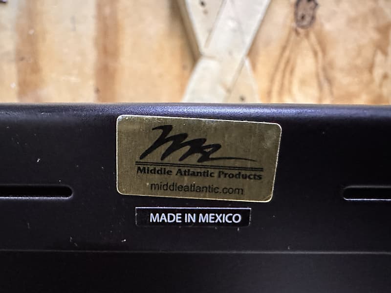 Middle Atlantic D3 3U Three Space Rack Drawer - Four | Reverb