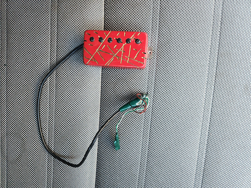 Fastback Custom Pickups Beardcomber - Battleworn Red And Gold | Reverb