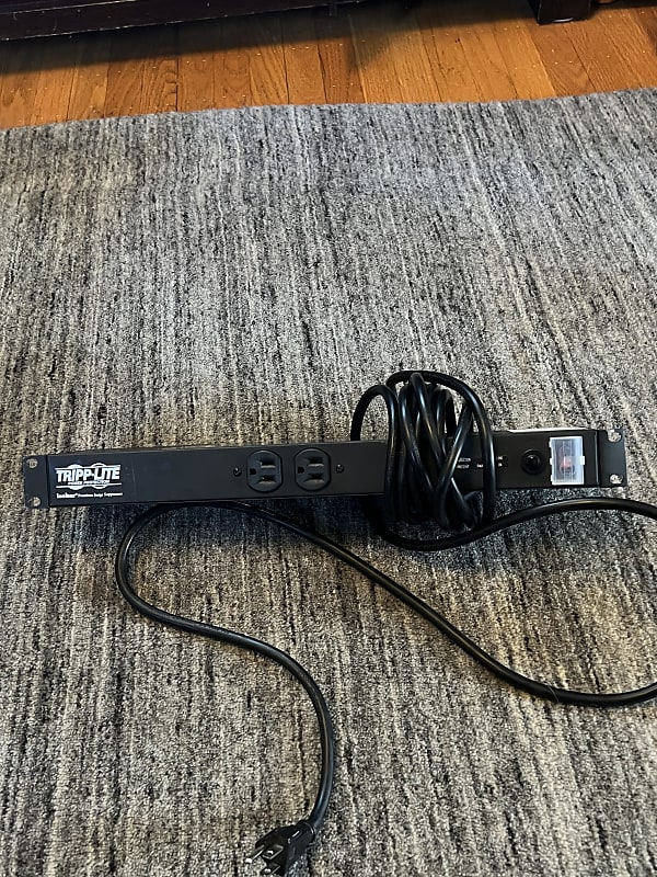 Tripp Lite Tripp Lite Isobar Surge Protector Rackmount 12 | Reverb