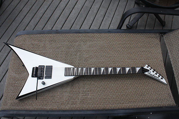 MIJ Jackson Pro Rhoads RR24 2008 White with Black Bevels | Reverb