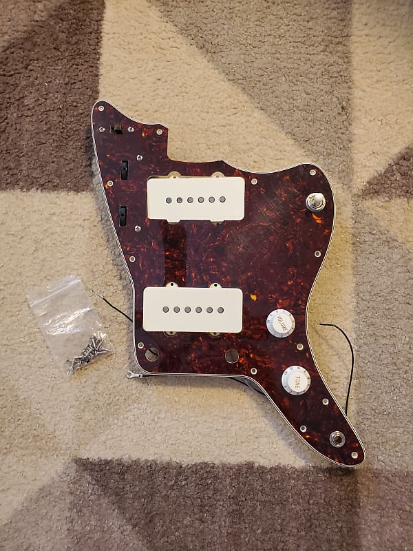 Squier Classic Vibe '60s Jazzmaster Loaded Pickguard, 4-ply | Reverb
