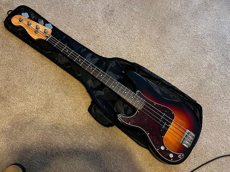 LEFT HANDED PARTSCASTER P BASS LEFTY WITH GIG BAG FENDER | Reverb
