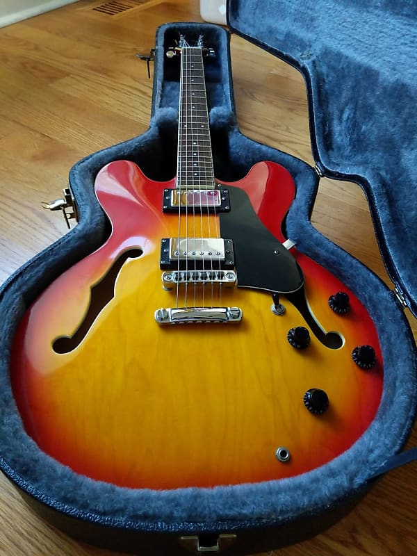 Samick (SeriesA) ES-335 copy with hard case | Cherry Sunburst | Reverb