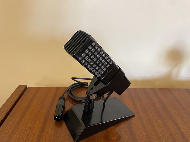 Oktava ML-19 Ribbon Microphone | Reverb UK