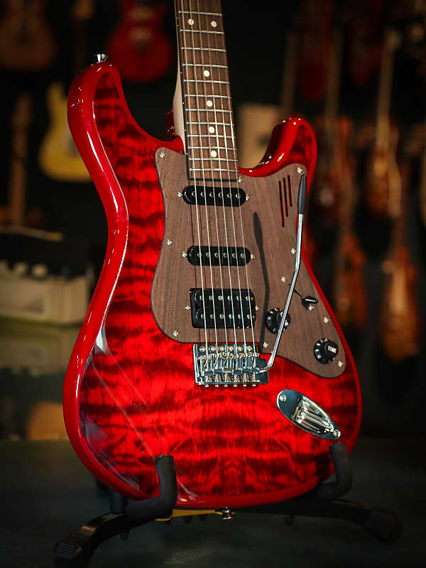 Magneto Sonnet Modern US-2300 See Thru Red Quilt | Reverb