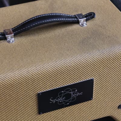 Swart Atomic Space tone - Tweed two tone | Reverb Canada