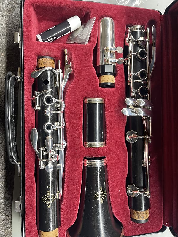 Buffet E11 Clarinet Key of A | Reverb