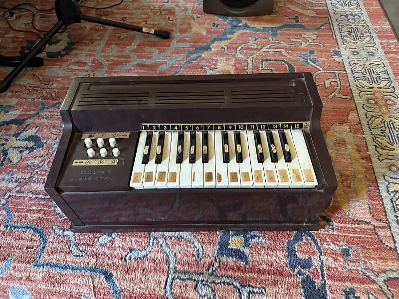 Magnus Electric Chord Organ Model 300 1960s Brown/Vintage | Reverb