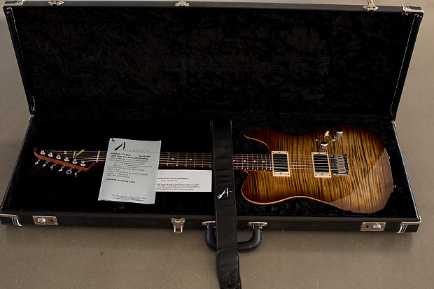 Tom Anderson Hollow Cobra 2009 Light Tiger Eye Burst | Reverb