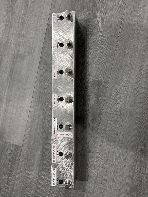 Loop Master 5 Channel Switcher with tuner out and true bypass | Reverb