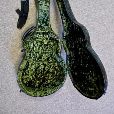 Hoffee Deluxe Carbon Fiber Case, Dreadnought, Black/Green, | Reverb