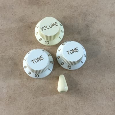 3 Vintage Fender Strat Font Letters Knobs Natural Aged Cream | Reverb