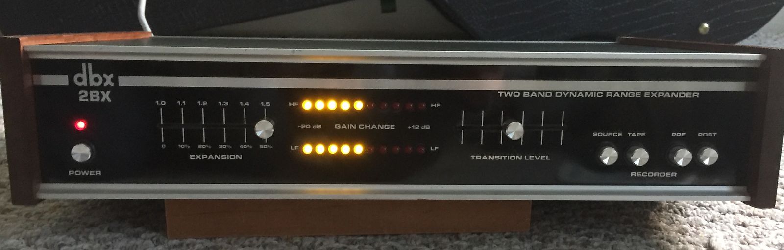 dbx 2BX Two Band Dynamic Range Expander | Reverb Canada