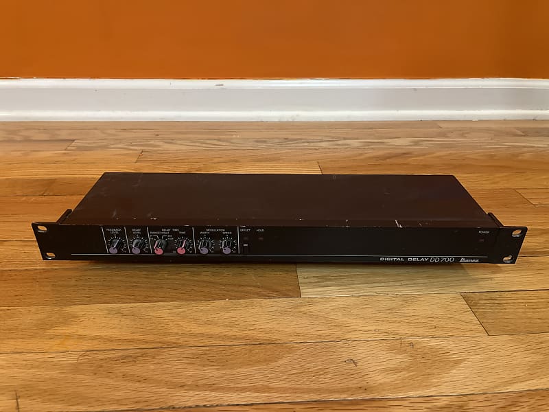 Ibanez Digital Delay DD700 | Reverb