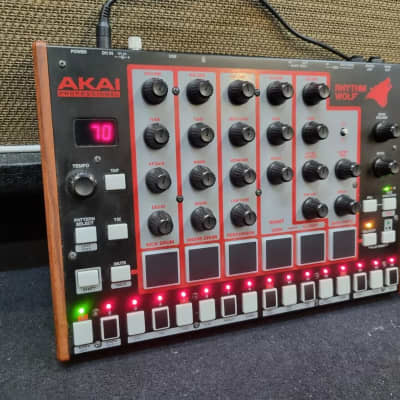 Akai MPC ONE Stand Walnut | Reverb Canada