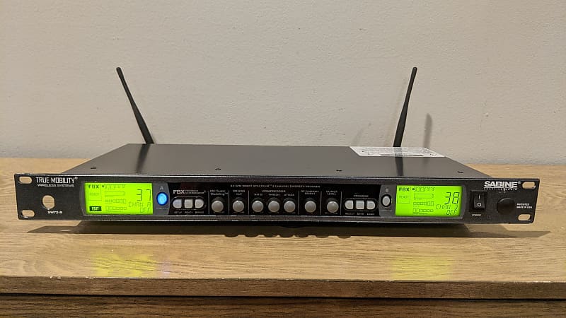Sabine SW72-R True Mobility 2.4 GHz Smart Spectrum 2 Channel | Reverb