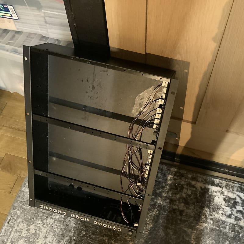 Moon Modular M-500 RP powered rack. 5u modular | Reverb