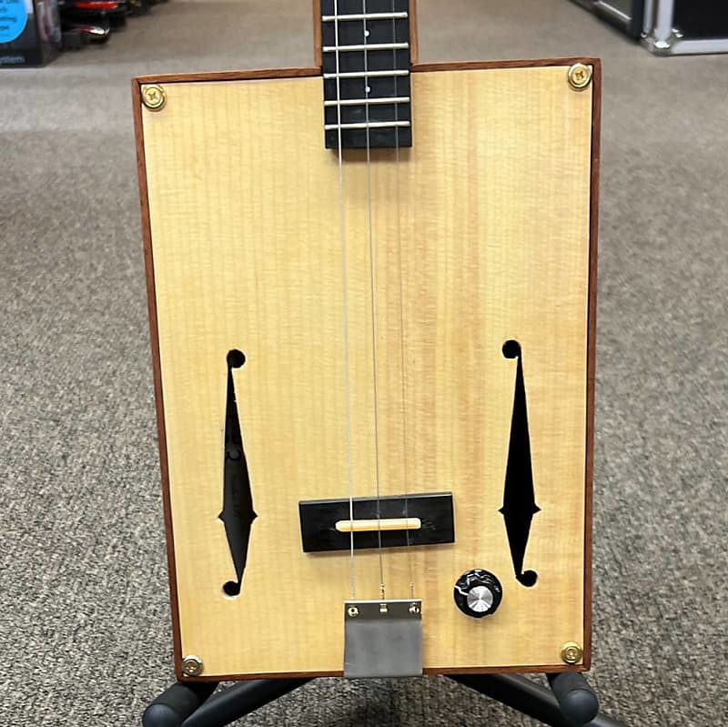 E3 Strings 3-String Hardwood Cigar Box Acoustic-Electric | Reverb