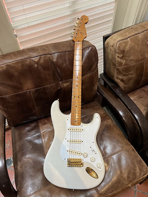 Fender Stratocaster Parts Caster - Mary Kaye White AVRI Neck | Reverb