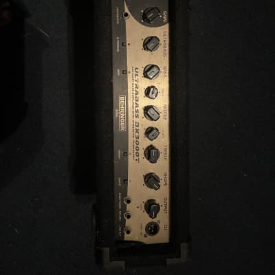 Behringer Ultrabass BX3000T 300-Watt Class-D Bass Amplifier | Reverb