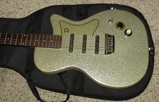 Danelectro 56-U3 3-pickup Selectomatic Electric Guitar Danelectro 56-U3 3-pickup Selectomatic Electric Guitar