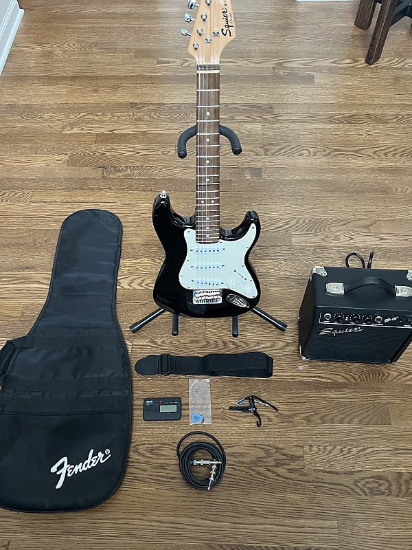 Fender Squier 3/4 Size Mini Electric Guitar Package | Reverb