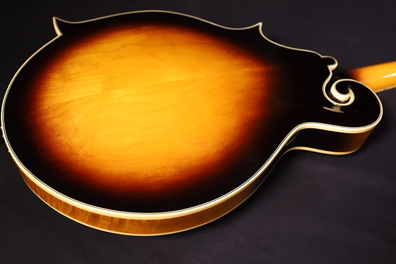 Alvarez A-800 F-Style Mandolin - Tobacco Sunburst with case | Reverb