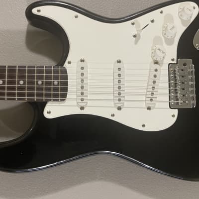 Squier Standard Stratocaster Squier Bullet Series 1996-1997 | Reverb