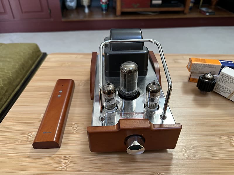 dared SL-2000A Preamp with volume remote control | Reverb Australia