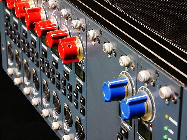 AMS Neve 12 slot 1081R rack loaded with 8x1081 | Reverb France