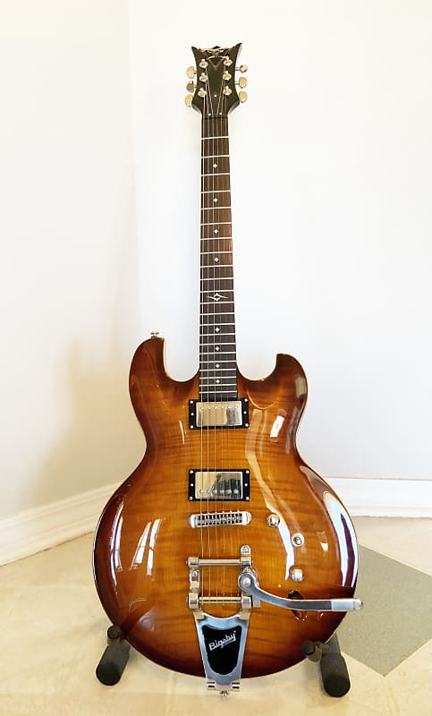 DBZ Imperial Bigsby 2001 - Honey Burst | Reverb