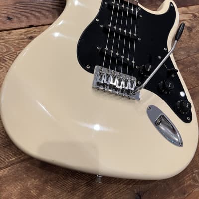 Epiphone stratocaster 1980's - White | Reverb