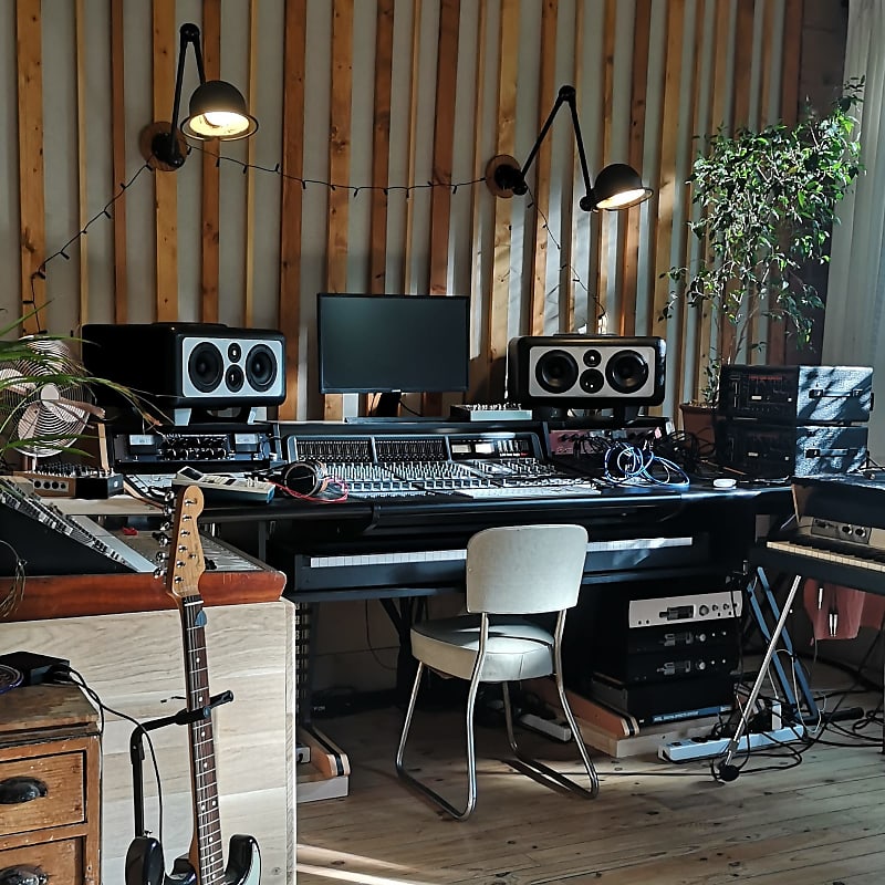 Buso Audio SSL Matrix Integrated console workstation. 2023 - | Reverb