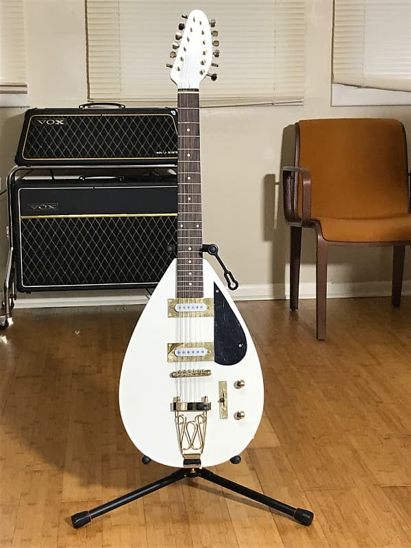 Teardrop 12 string White w/ Gold Trim Unbranded Vox Style | Reverb