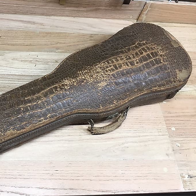 Vintage Violin case 4/4 Pre 1950 Brown faux alligator skin | Reverb